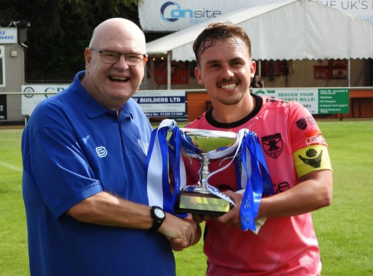 Royals secure another piece of silverware with victory over Hamble Club ...