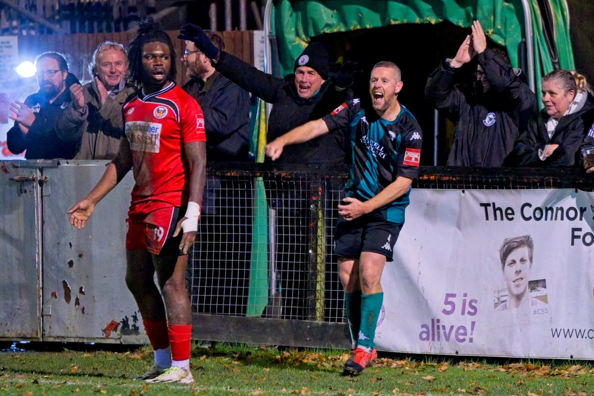 Saturday: Hillians at Home to Littlehampton Town – Burgess Hill Town FC