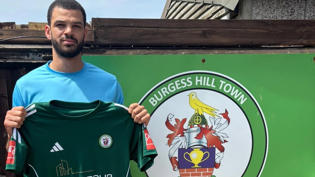 Fenelon signs for the Hill – Burgess Hill Town FC