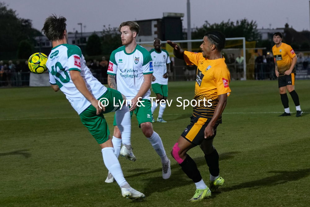 PHOTOS: Littlehampton 2 – Rocks 0 – Bognor Regis Town