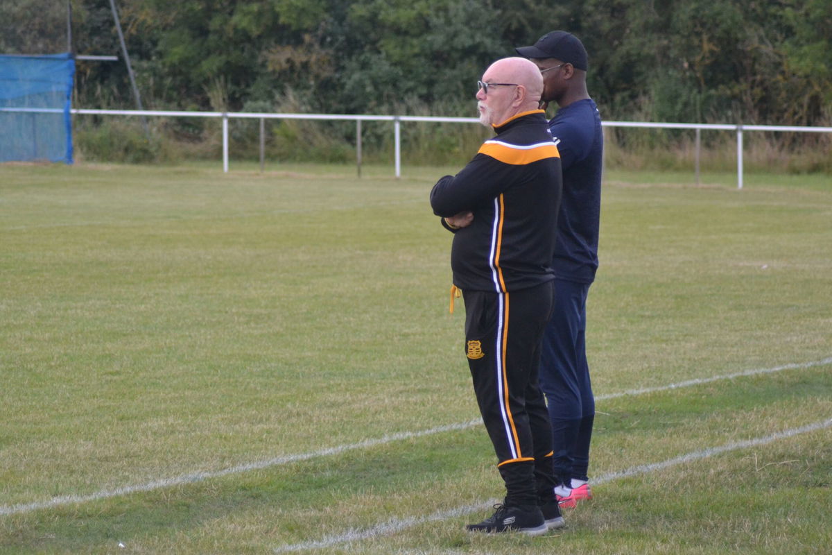 Hastings 1 Cheshunt 1 Post Match with Craig Edwards – Cheshunt Football ...