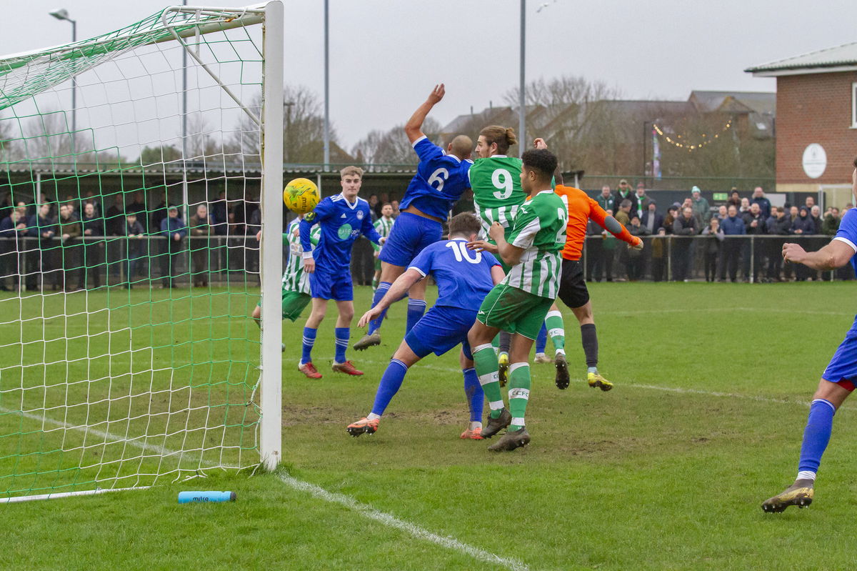 Report: Chichester City 2-1 Hythe Town – Chichester City