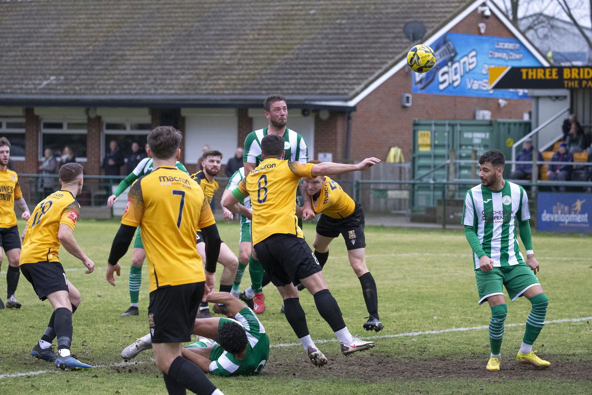 Three Bridges 2-2 Chichester City – Chichester City