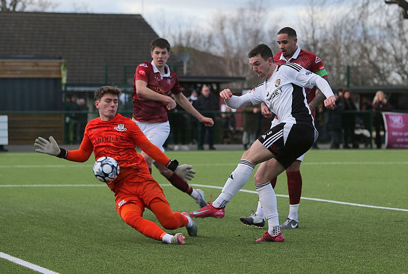 Potters Bar Town v Dartford: In Photos – Dartford FC