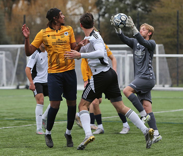 Dartford Whites v Slough Town: In Photos – Dartford FC