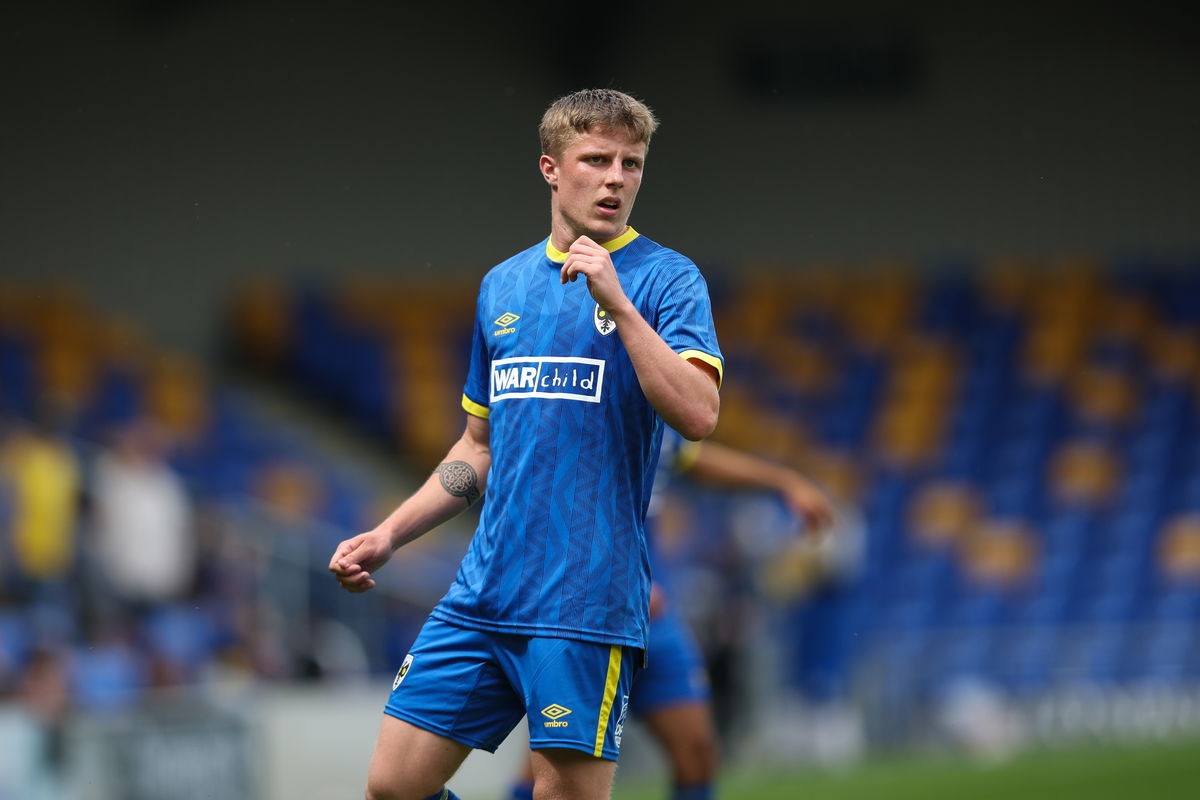 Jonathan Bines on Morgan Williams – Dorking Wanderers