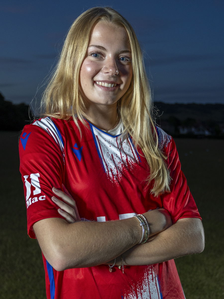 Women – Dorking Wanderers