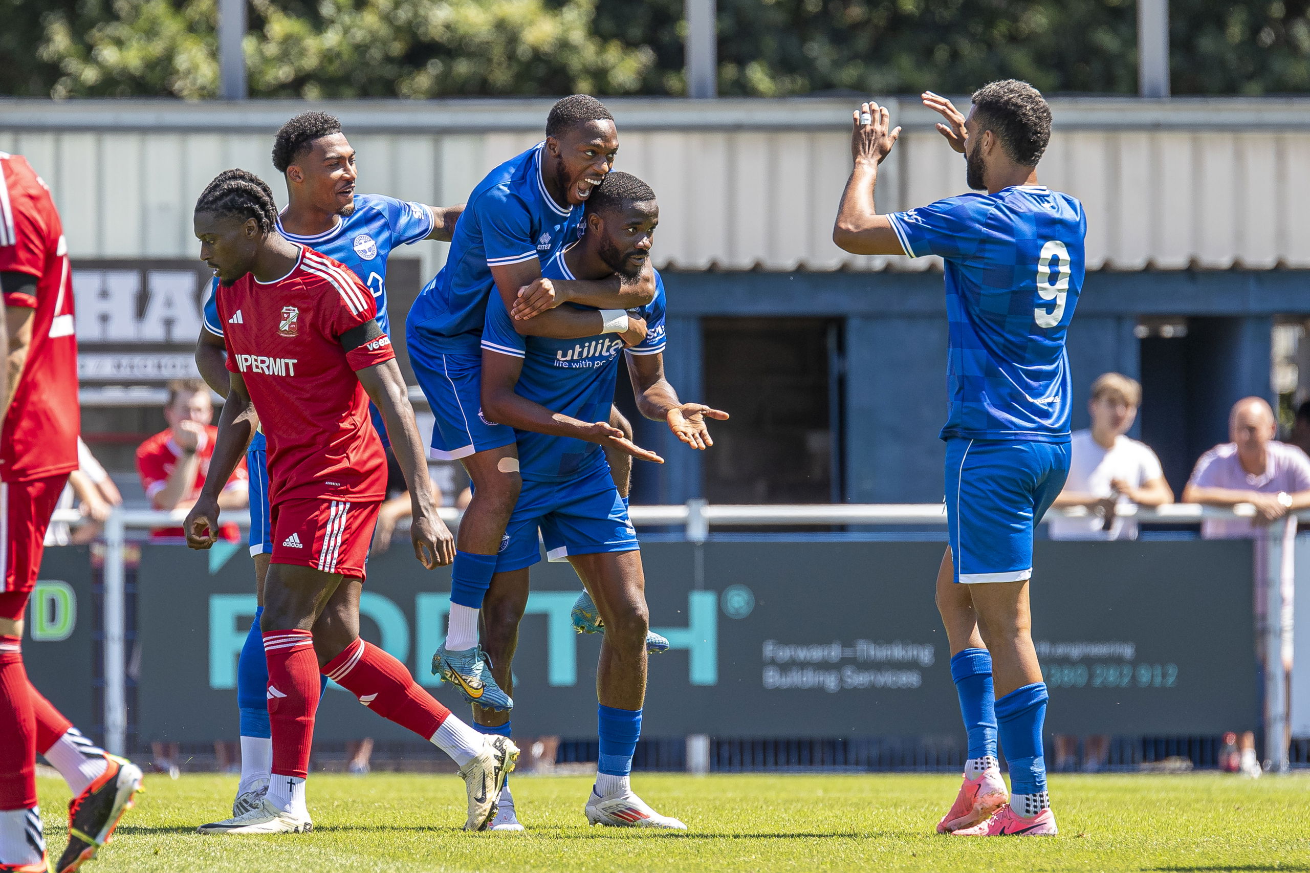 Report Eastleigh 1 0 Swindon Town Eastleigh FC