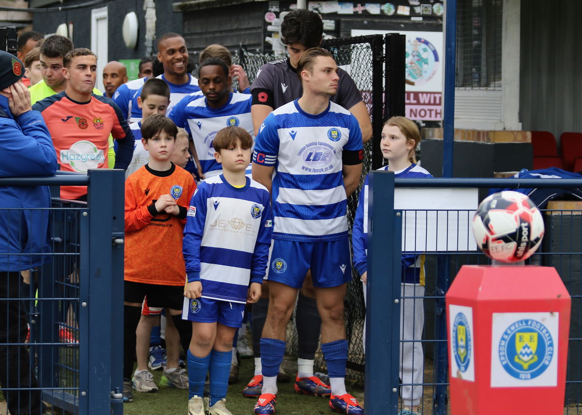 Match Report: Epsom & Ewell FC v North Greenford United FC Isuzu FA ...