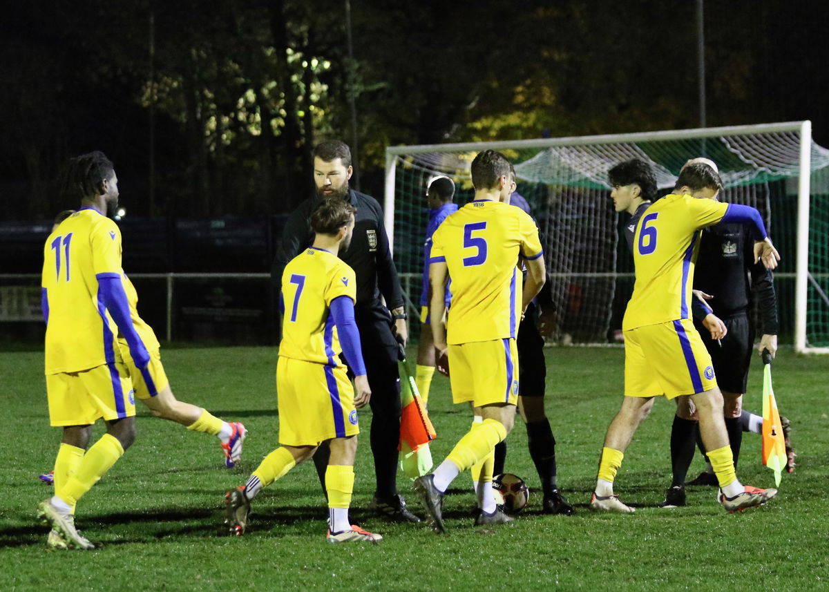 Gallery: Epsom & Ewell FC v Chipstead FC 2024/25 (Away) – Epsom & Ewell FC