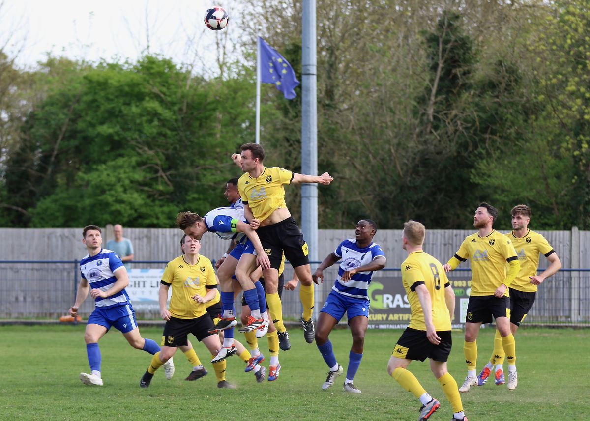 Gallery: Epsom & Ewell FC v Tadley Calleva FC 2024/25 (Home) – Epsom ...