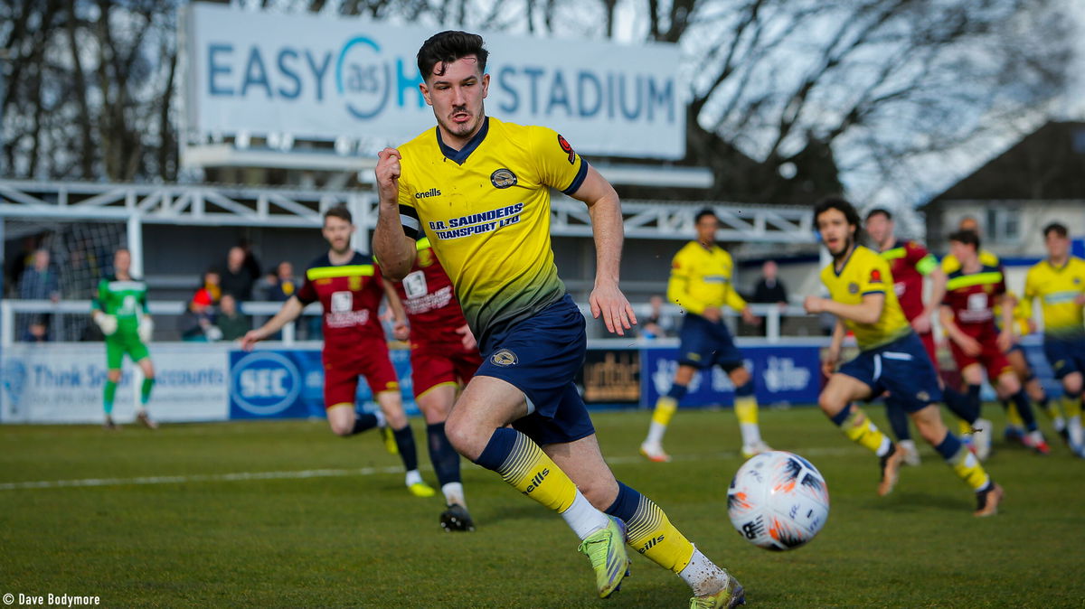 Photos: Farnborough 0 Chippenham Town 1 – Farnborough FC