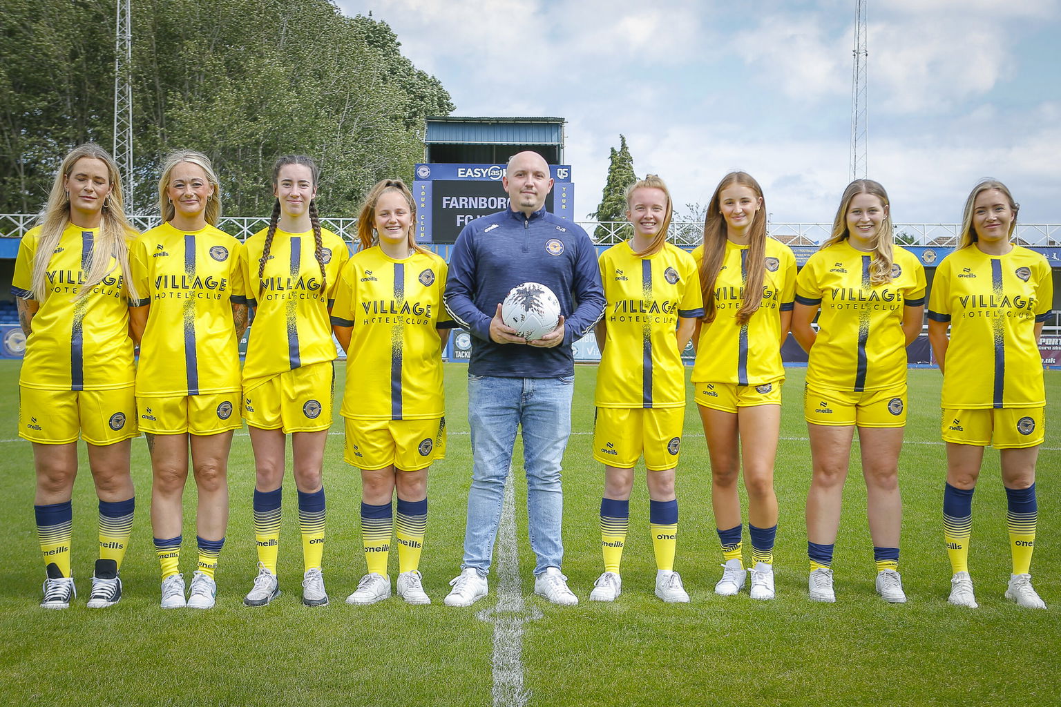 Women’s First Team – Farnborough FC