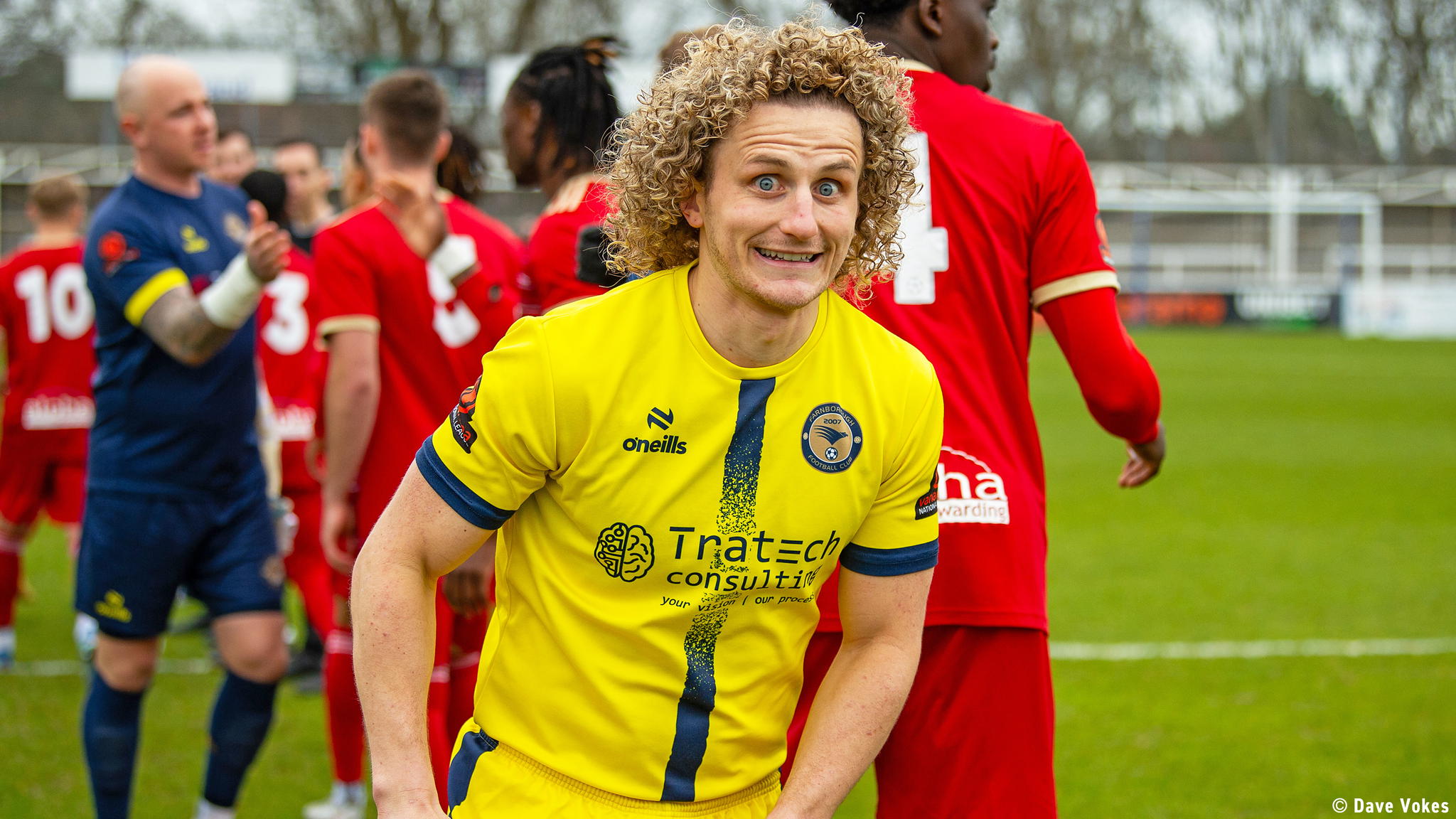 Aaron Kuhl – Farnborough FC