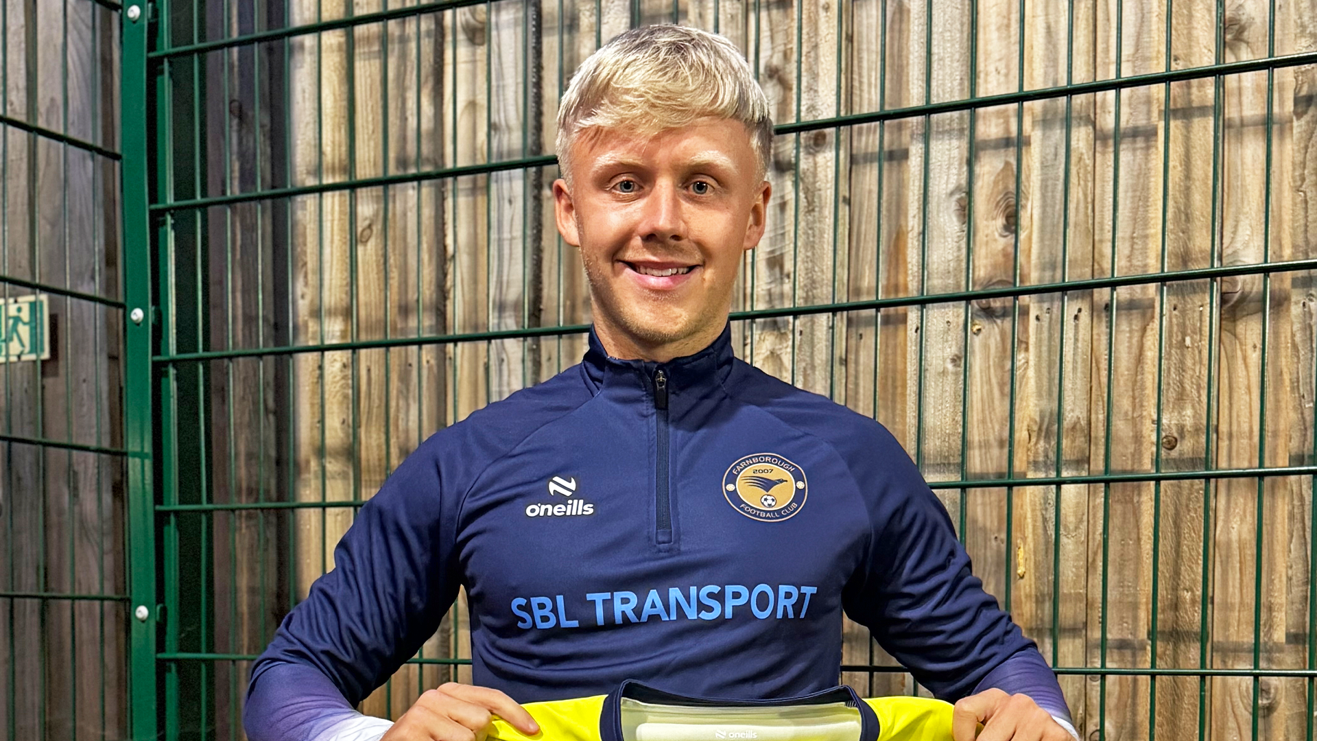 Boro complete Young signing – Farnborough FC