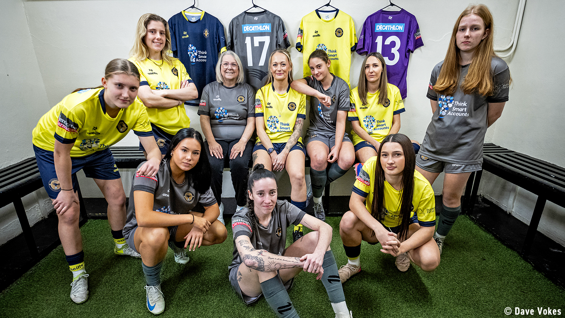 Women launch Smart new kits – Farnborough FC