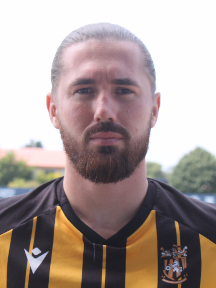 First Team – Folkestone Invicta FC