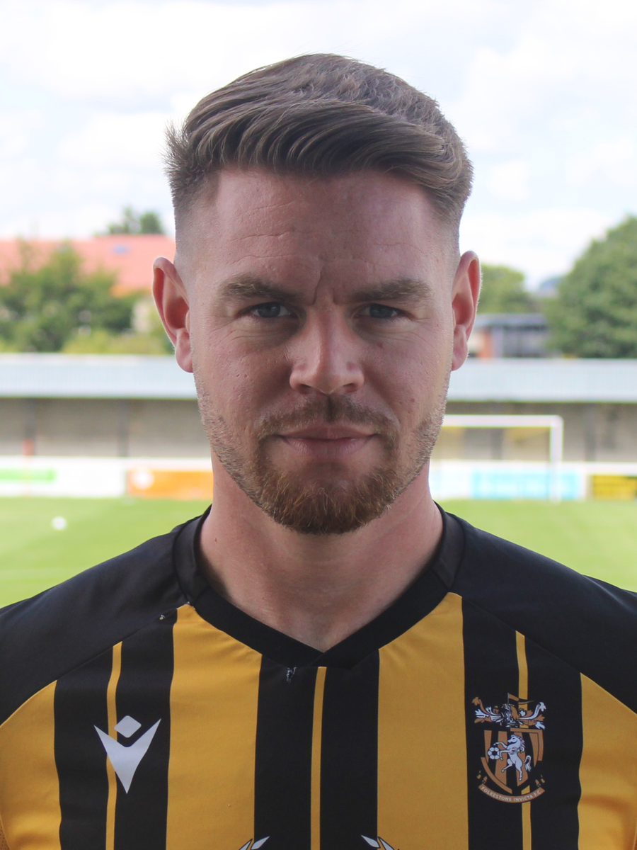 First Team – Folkestone Invicta FC