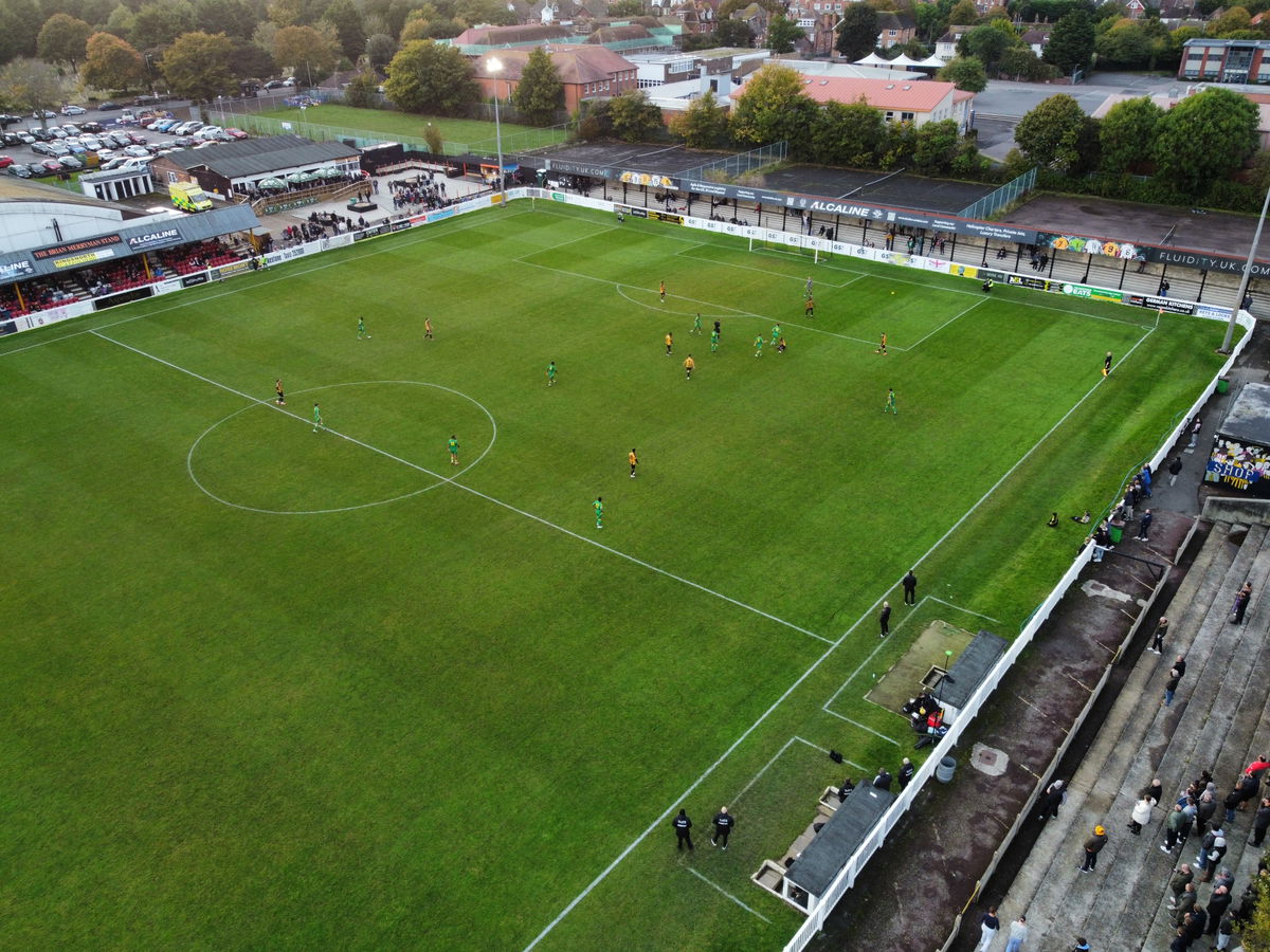 Preview: Hanwell Town (FA Trophy) – Folkestone Invicta FC