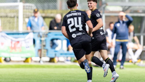 2024/25: First Team vs Carmarthen Town (A) – Nathaniel MG Cup Round 2 ...