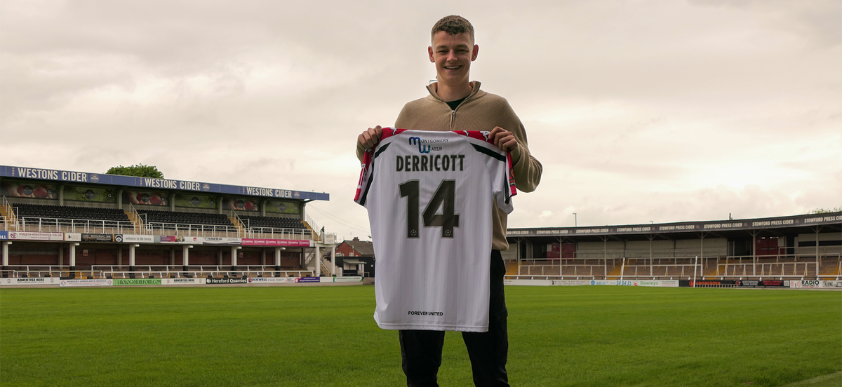 Mark Derricott Extends His Stay at Edgar Street – Hereford FC