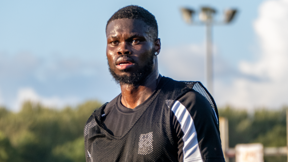 The Bulls Sign Ahkeem Rose – Hereford FC