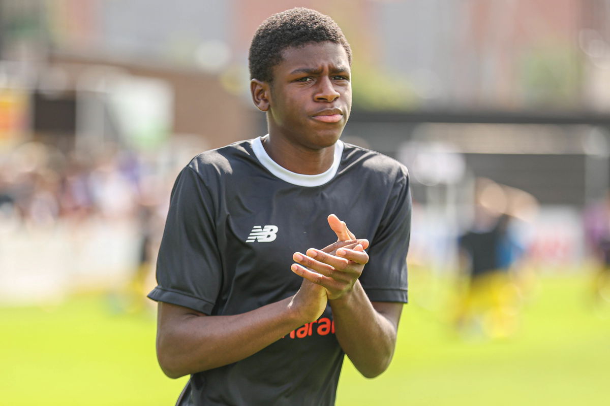 Preston Bitemo Stays at The MandM Edgar Street Stadium – Hereford FC