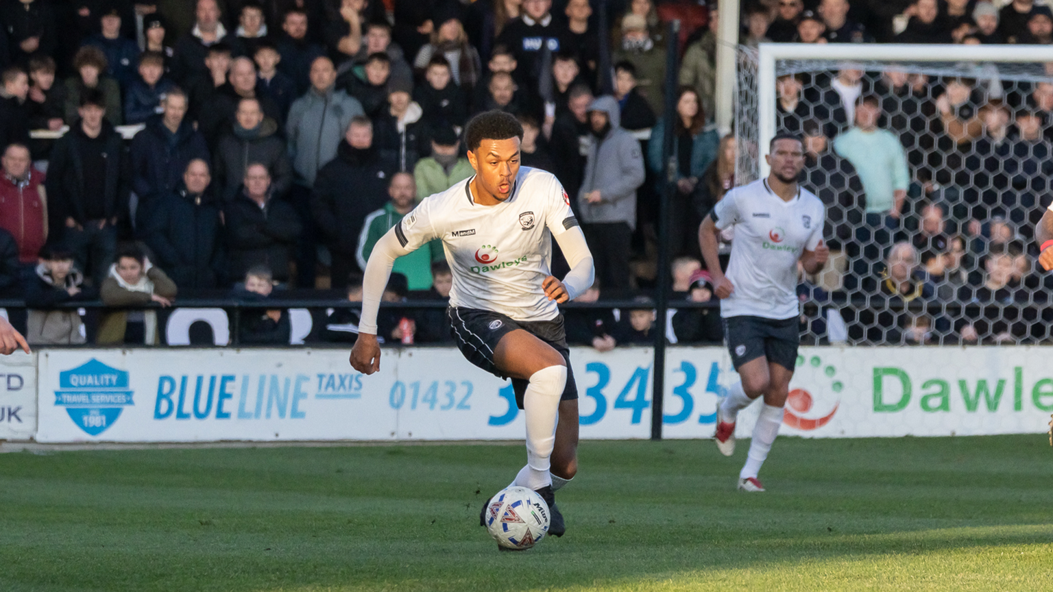 NEWS: Hamilton Pens Contract at Hereford FC – Hereford FC