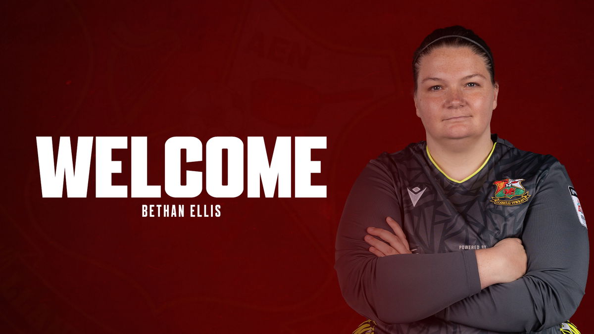 Welcome to the Reds, Bethan Ellis! – Llanelli Town AFC