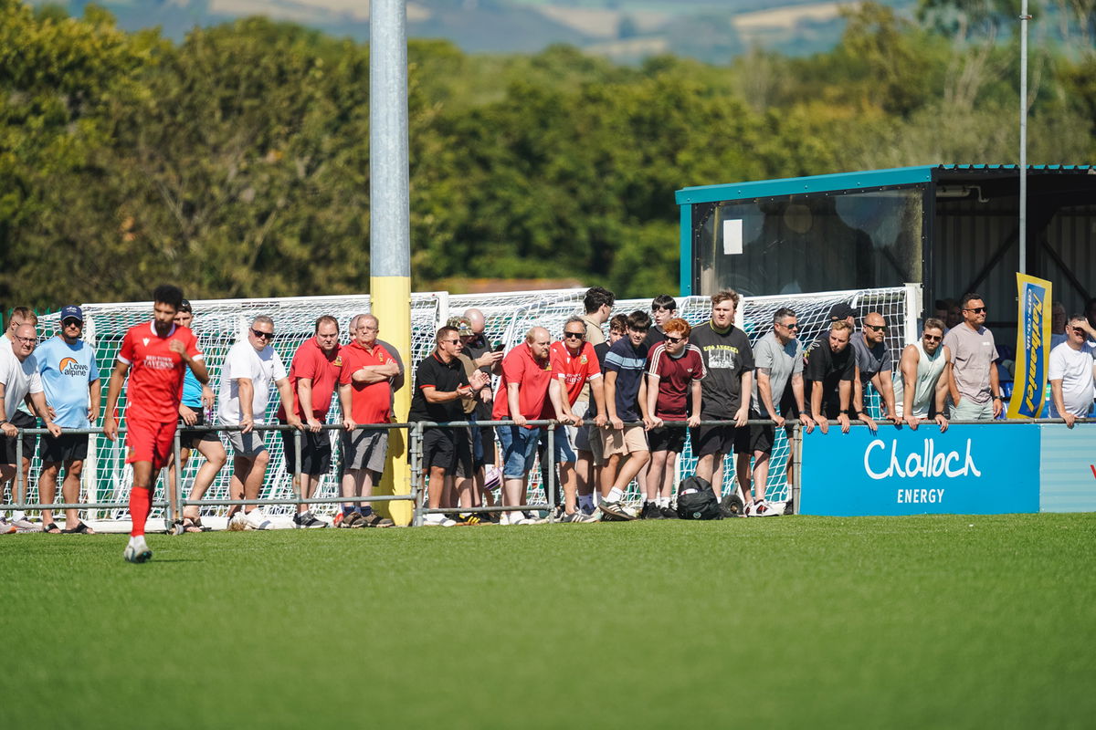 GALLERY: Penybont 2-0 Llanelli Town – Llanelli Town AFC