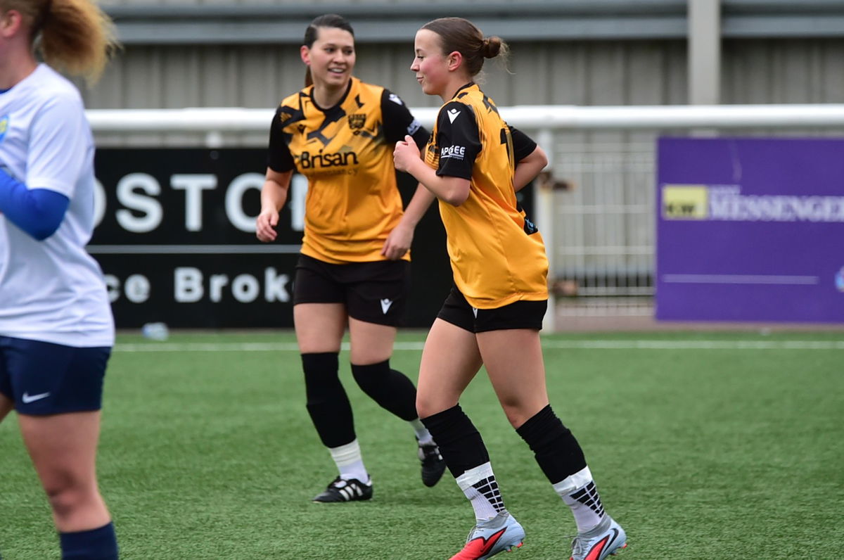 Gallery: Kings Hill Women – Maidstone United