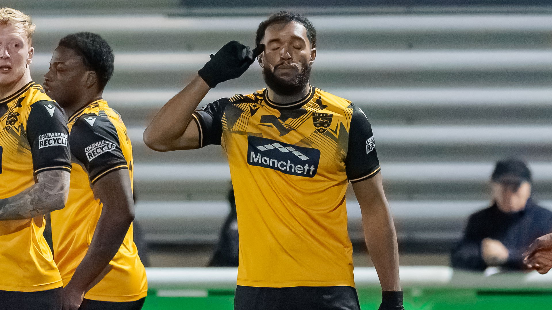 Moore moves on from Maidstone – Maidstone United