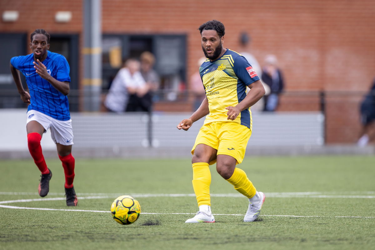Binfield 4-4 Moneys – Moneyfields FC