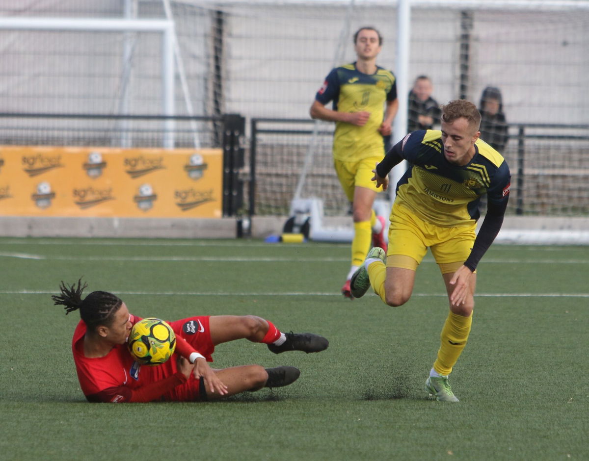 Moneyfields 2-0 Binfield – Moneyfields FC