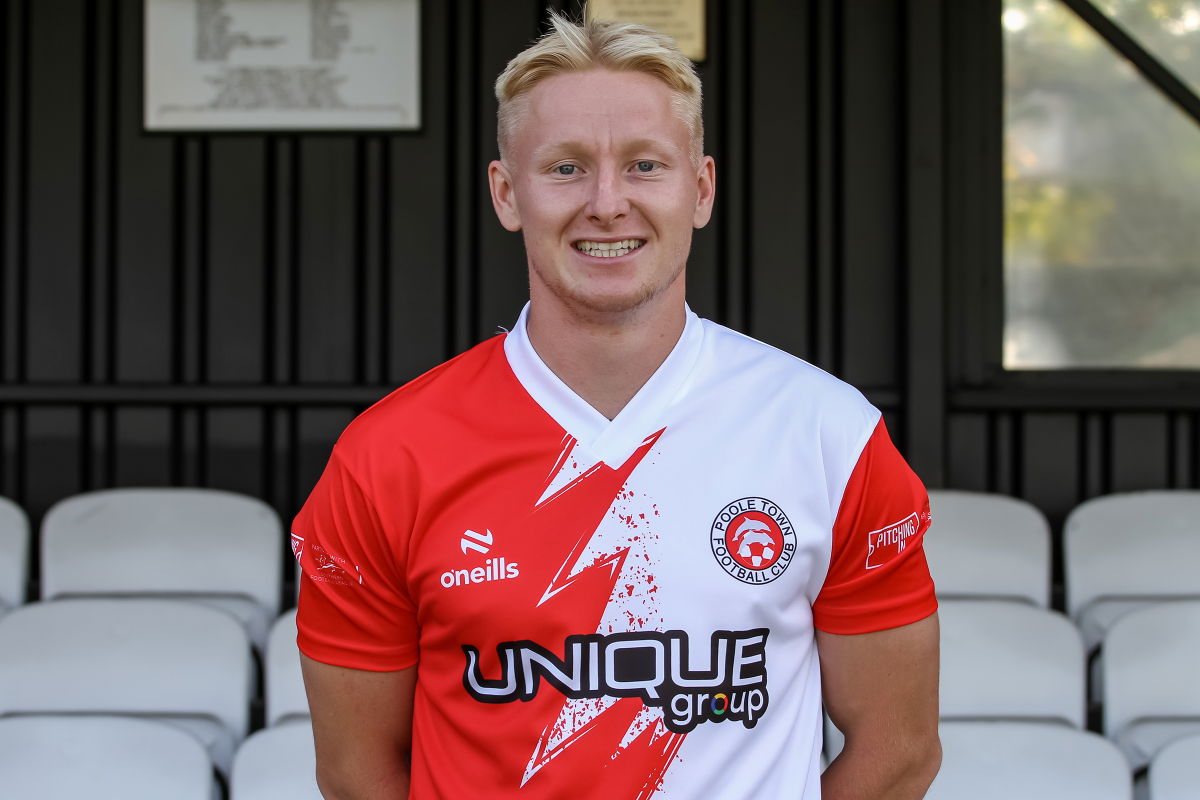 Harvey Slade – Poole Town FC