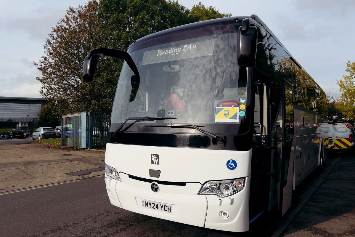 Your Coach Hire become Official Travel Partner – Reading City FC