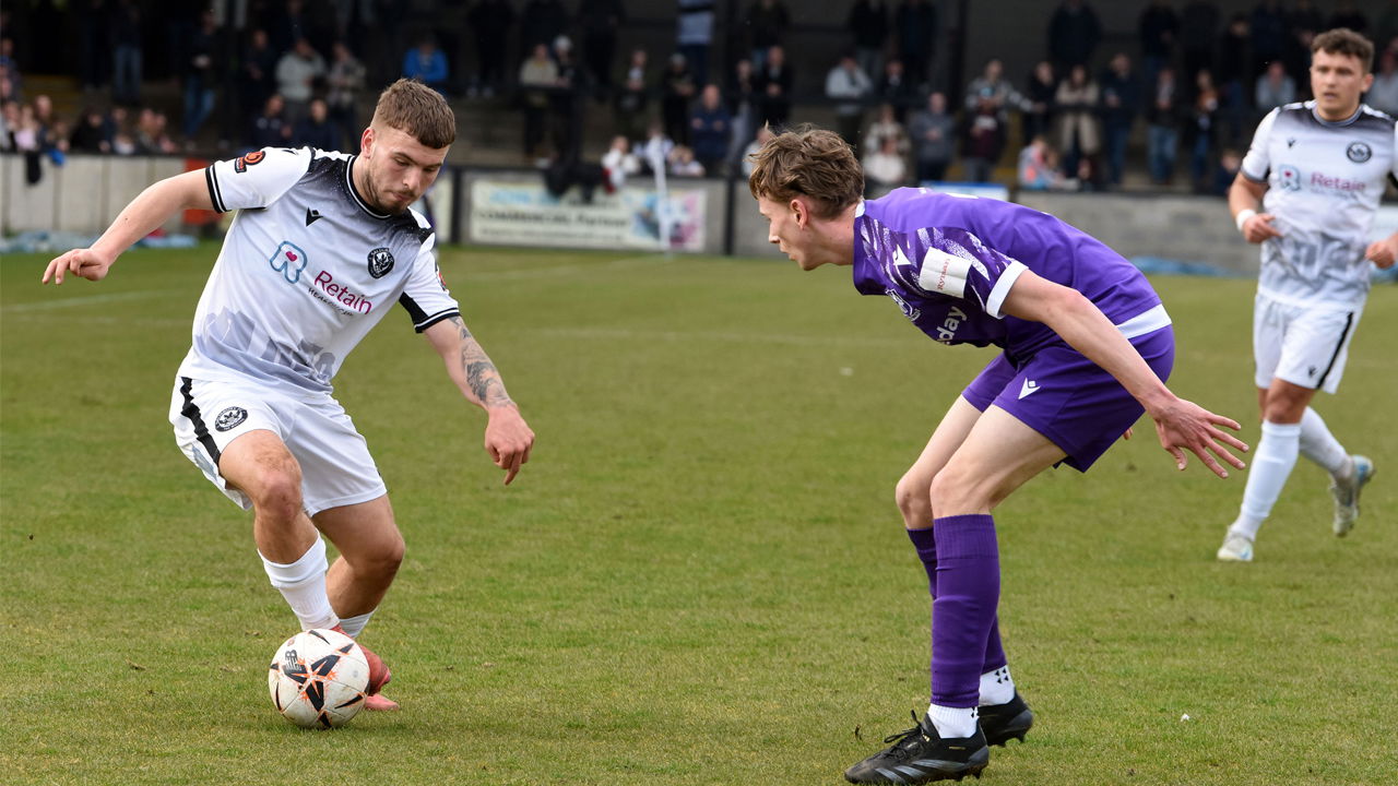 Elliott-Wheeler recalled by Oxford United – Salisbury FC