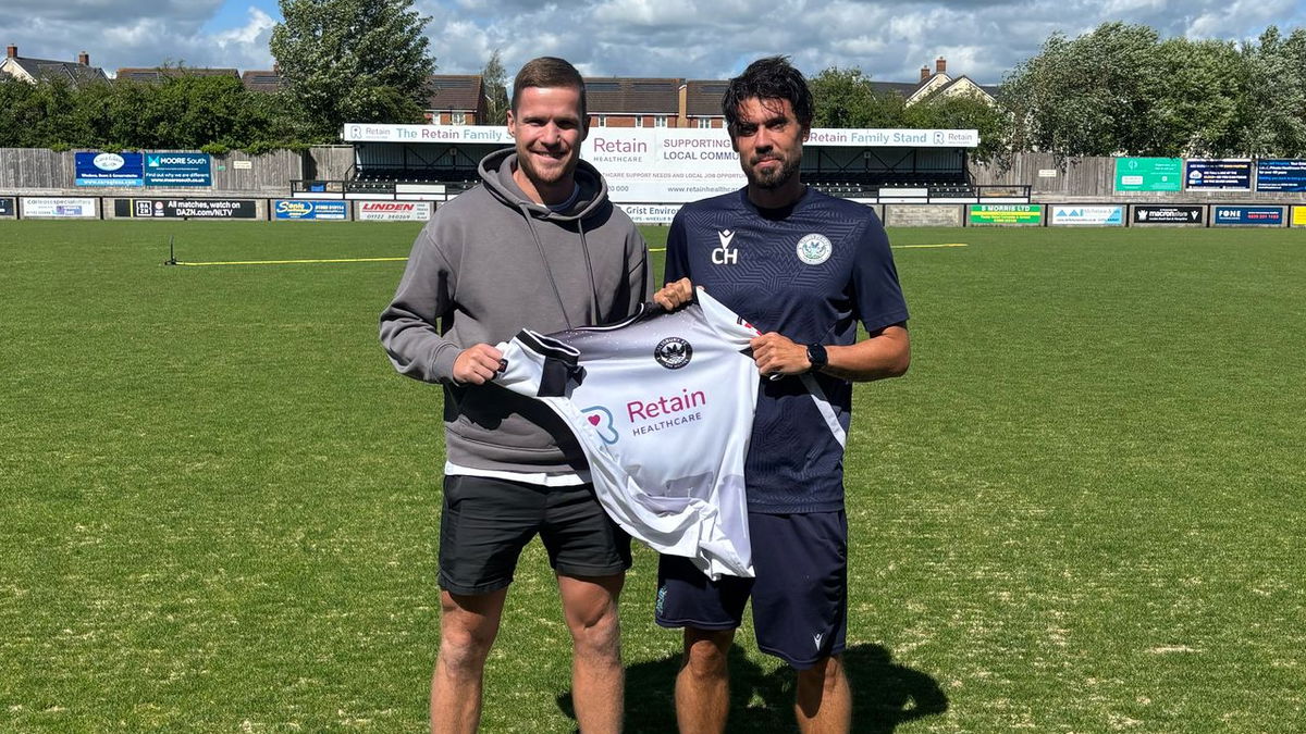 Midfielder is first signing of the season – Salisbury FC