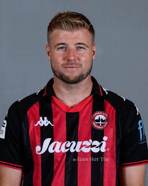 Connor Riley-Lowe – Truro City FC
