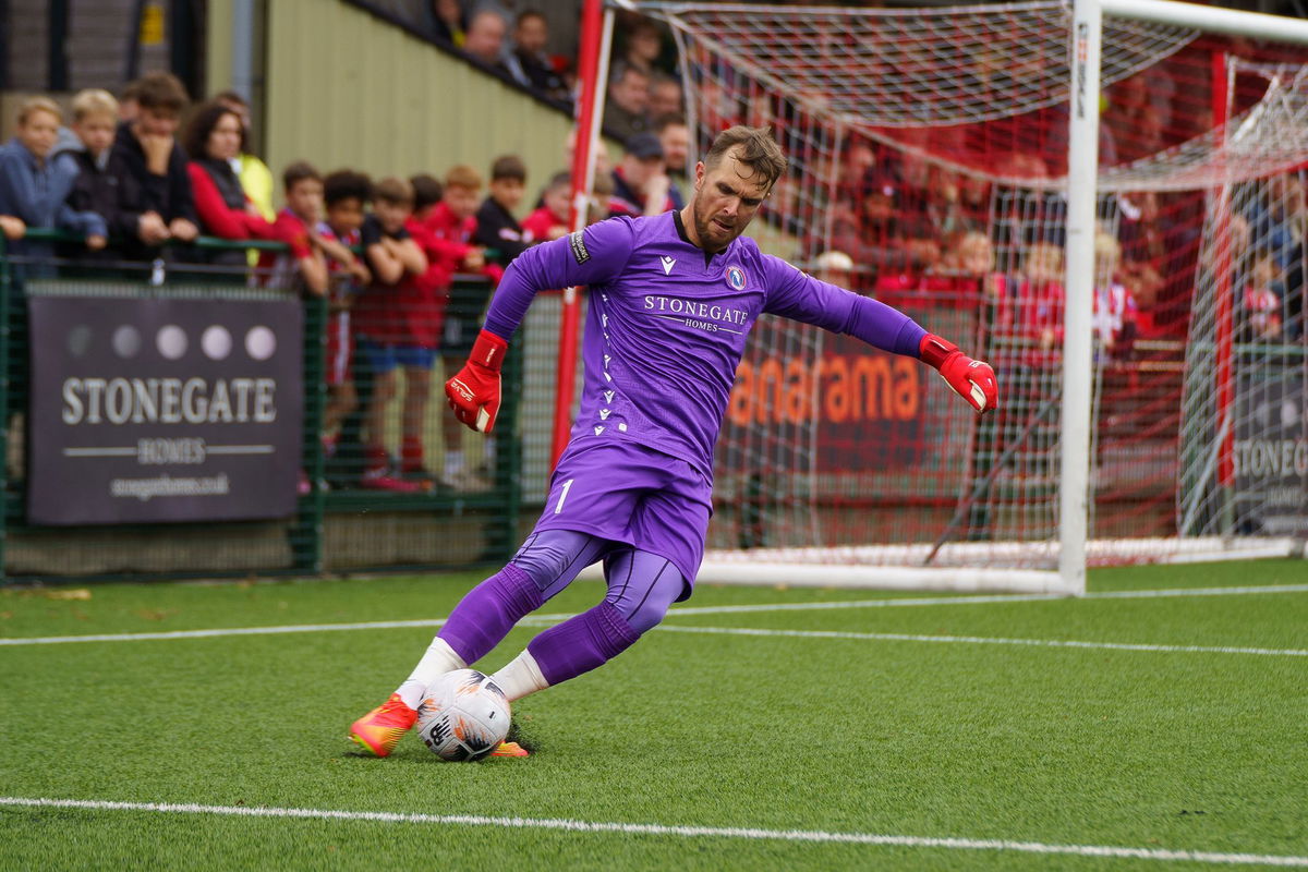 Truro City Sign Dan Lincoln – Truro City FC