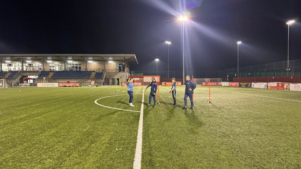 Women’s – Walton & Hersham Football Club