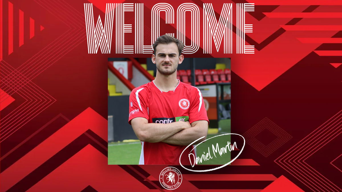 Wings sign left-back Daniel Martin – Welling United