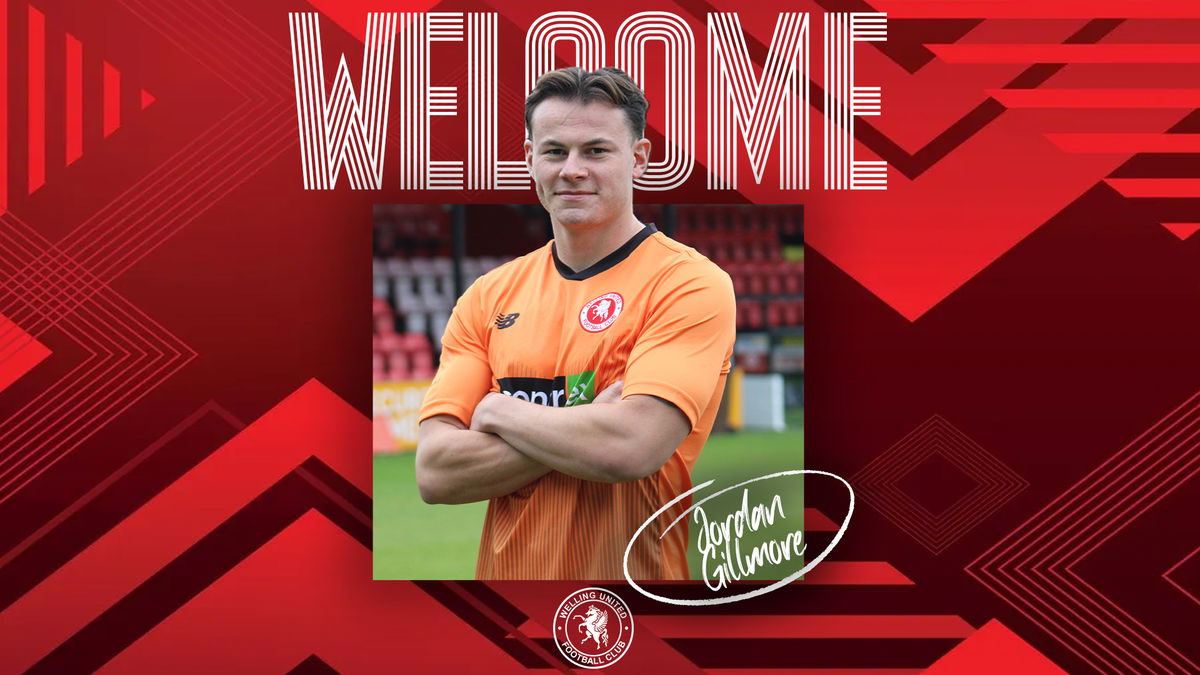 Wings sign goalkeeper Jordan Gillmore – Welling United