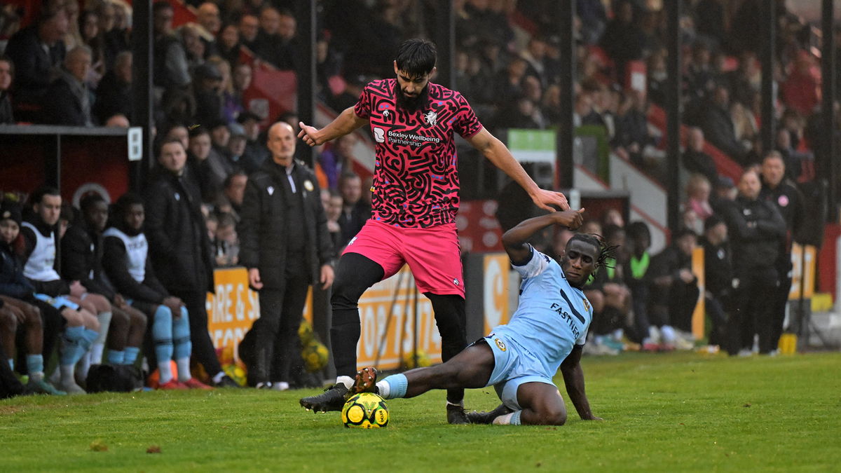 REPORT | Welling United 0 Cray Wanderers 2 – Welling United
