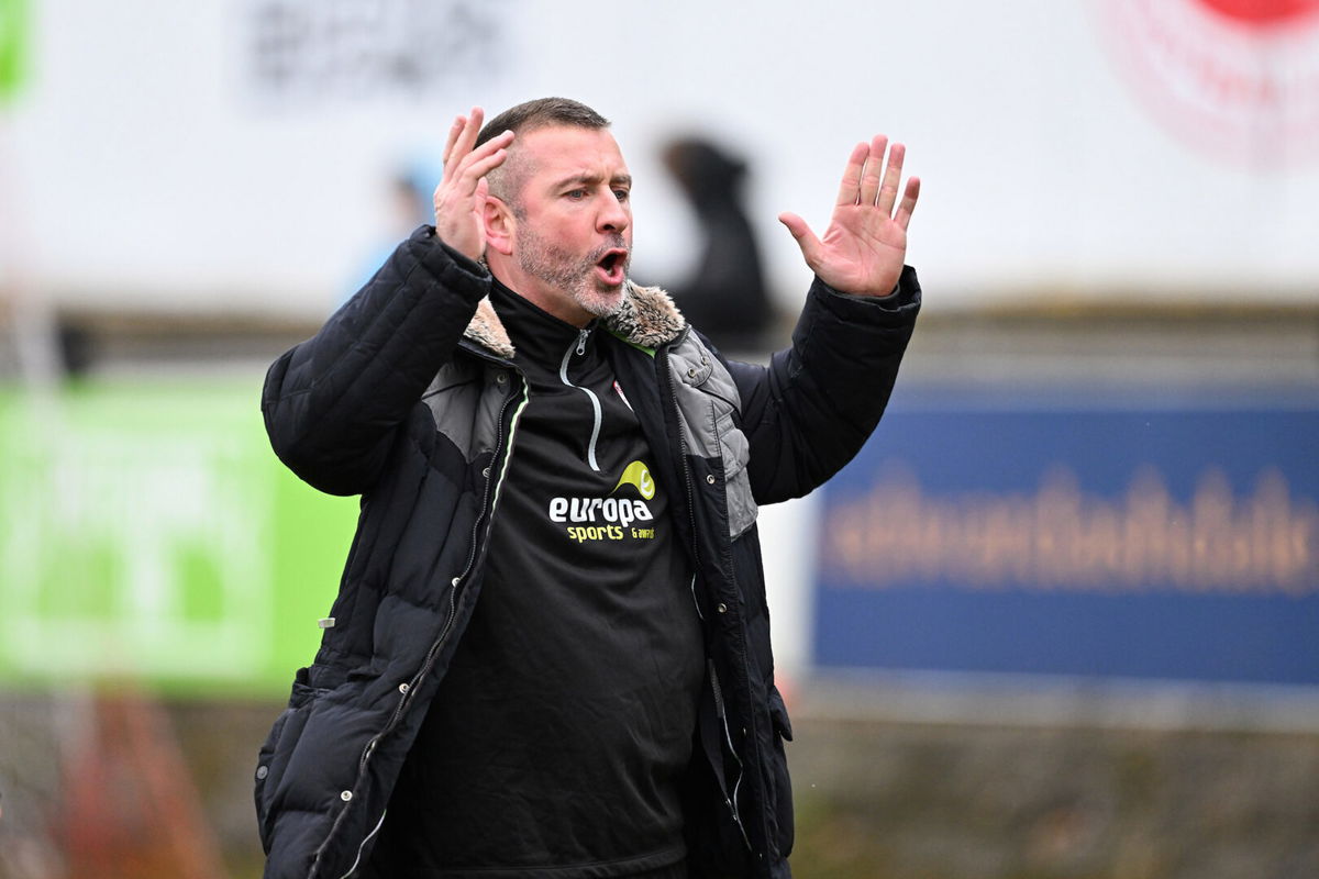 Maxwell takes positives despite defeat at Folkestone – Welling United