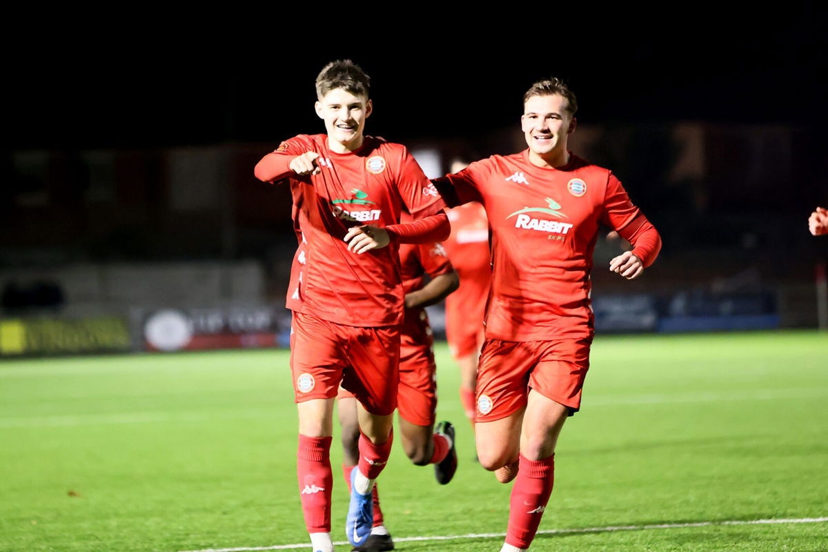 Chambers Extends Loan Deal – Worthing FC