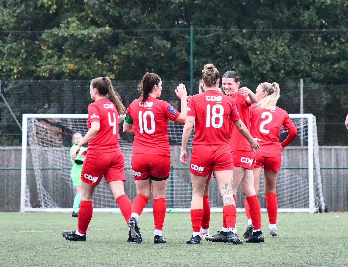 Report: Shooting Stars At Comets – Worthing FC