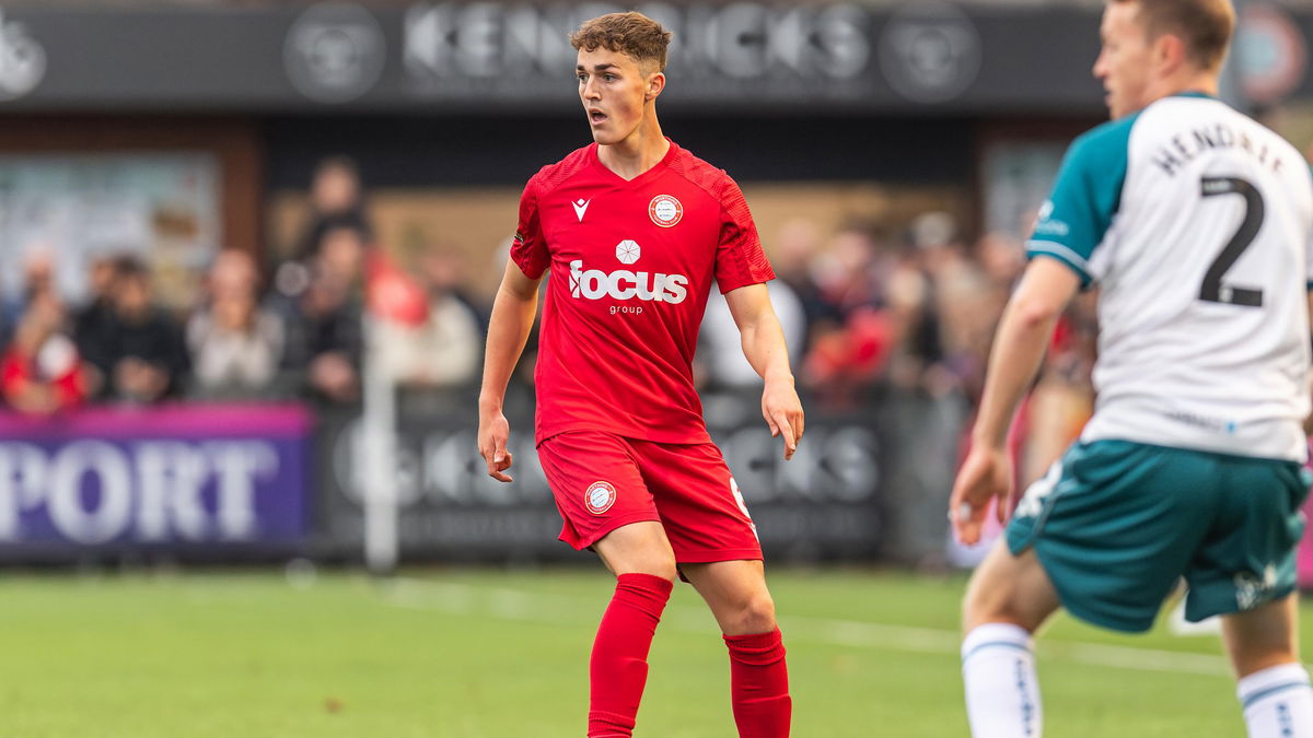Wadham Recalled by Sutton – Worthing FC