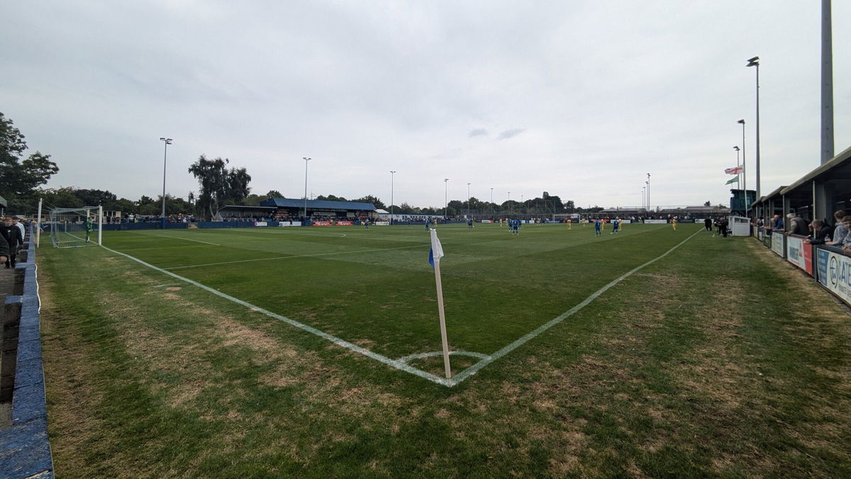Travel Guide – Chippenham Town – Worthing FC