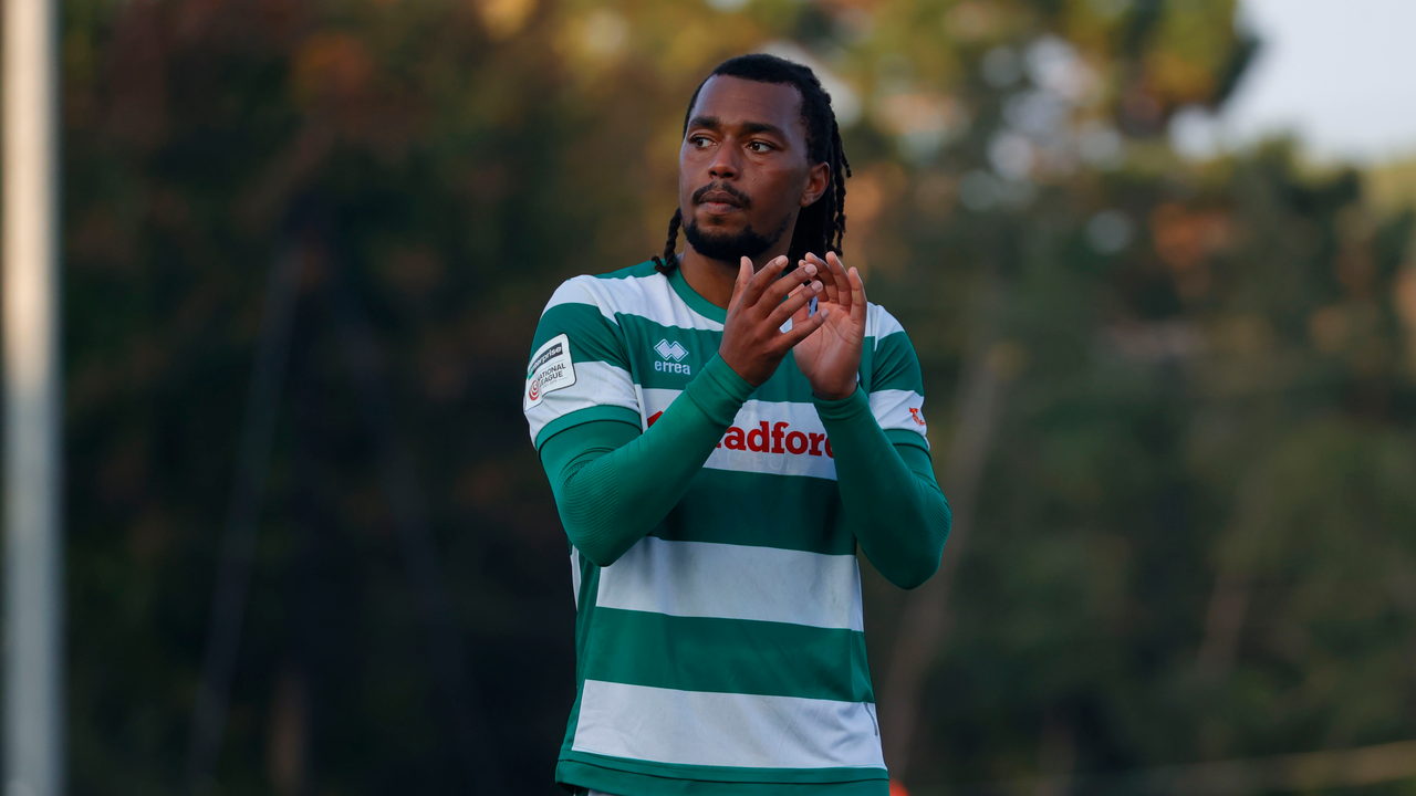 Tahvon Campbell Joins Brackley Town on Loan – Yeovil Town